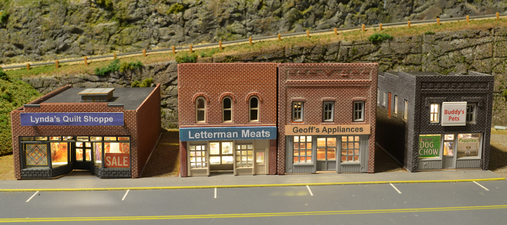 N-Scale Buildings with Interiors | ModelRailroadForums.com